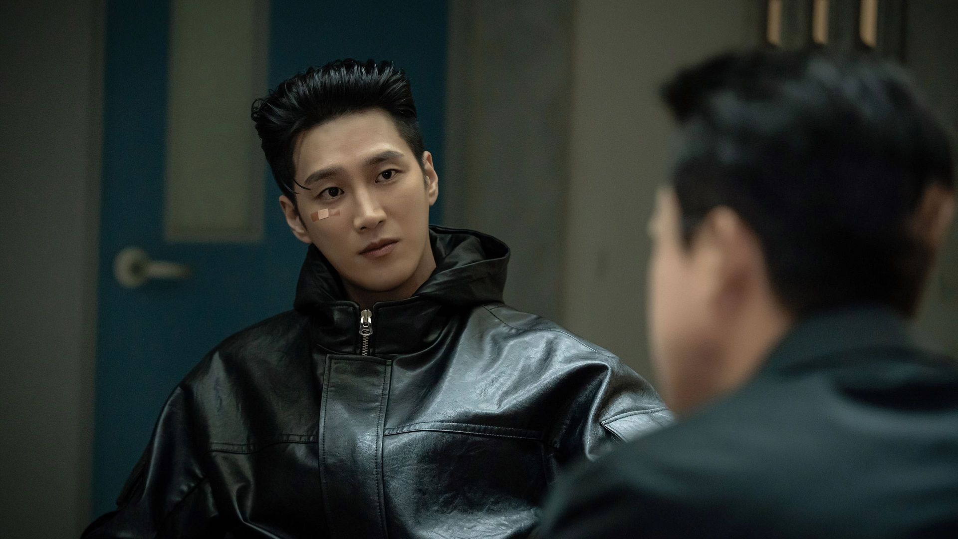 Watch Flex x Cop • Season 1 Full Episodes Online - Plex