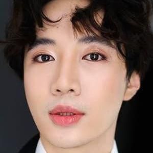 Watch Dear My Secretary • Season 1 Full Episodes Online - Plex