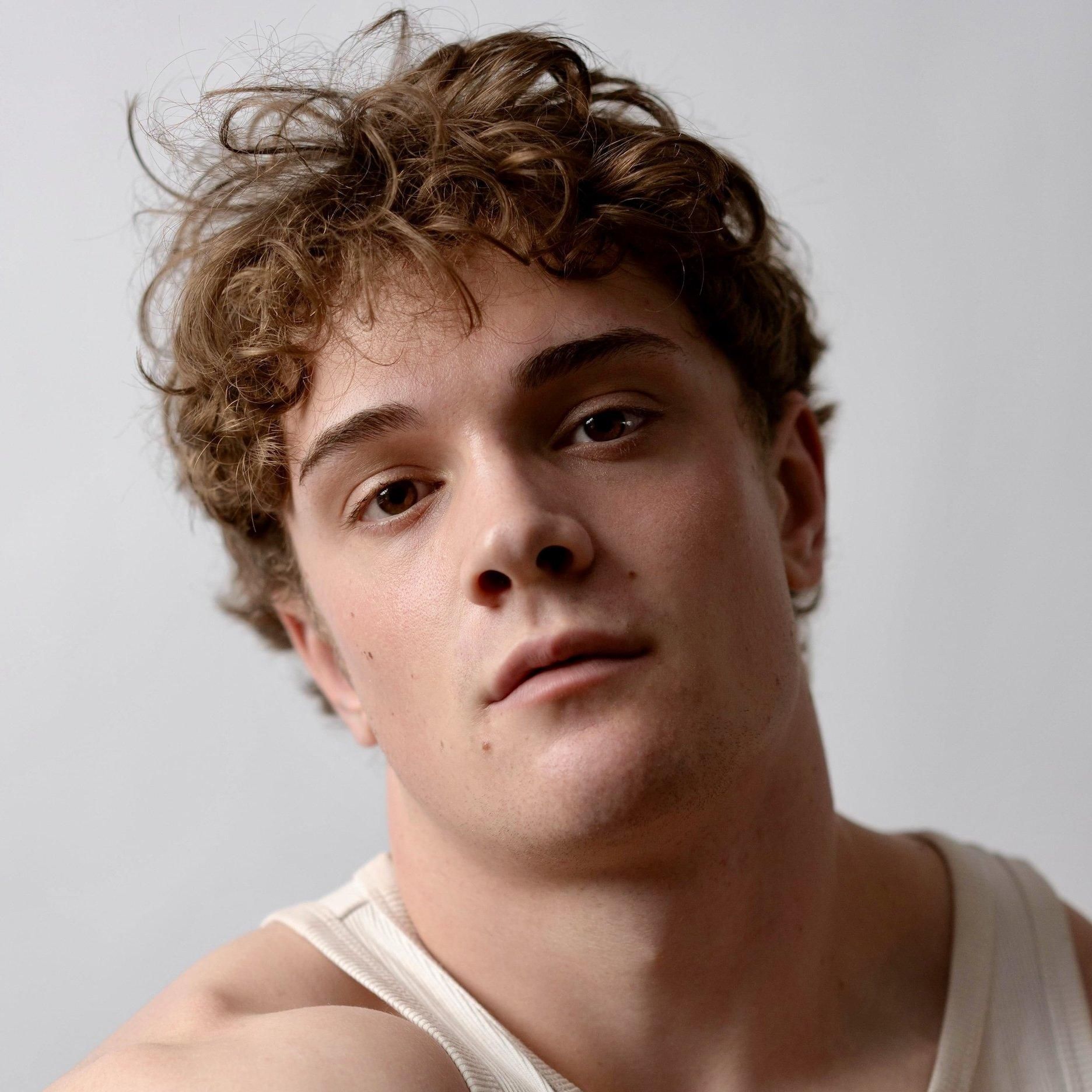 Watch Clown in a Cornfield (2025) Full Movie Online - Plex