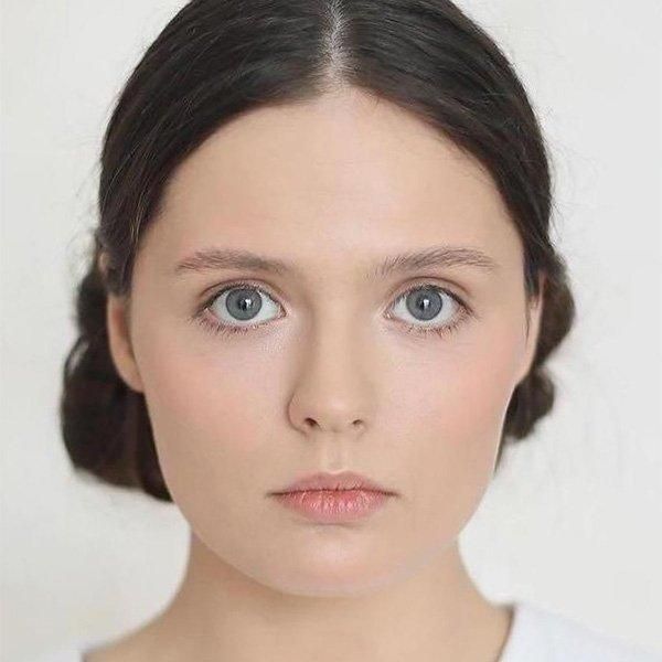 Onegin (2024) - Plex