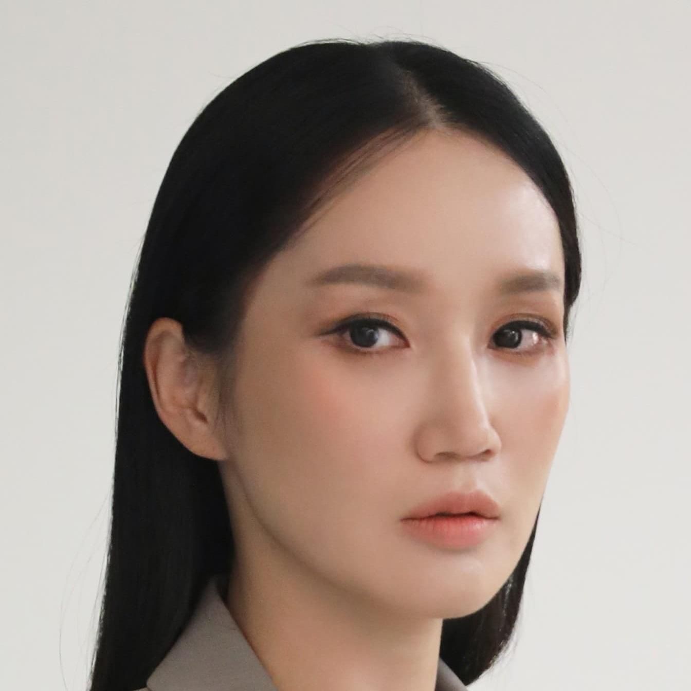 Watch Hopeless (2023) Full Movie Free Online - Plex