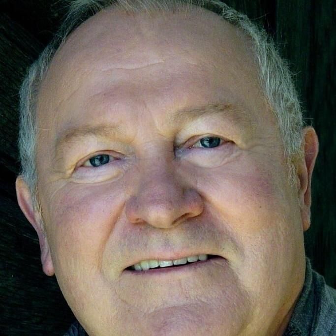 Free Fall (2013) - Plex