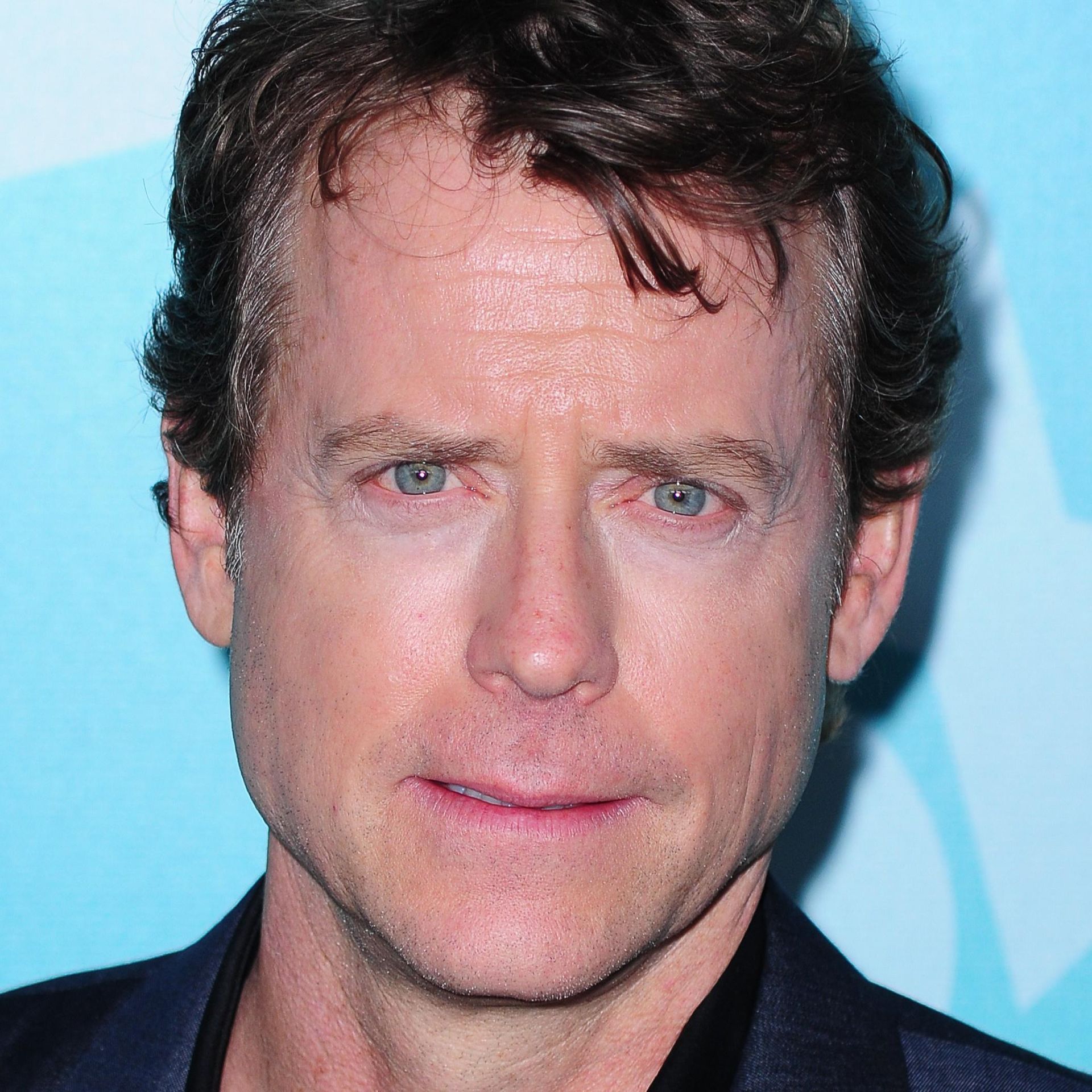 Smoke (2025) • Season 1 Release Date is June 26 - See the Cast and More - Plex