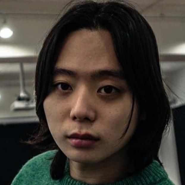 Watch Head Over Heels (2025) TV Series Online - Plex