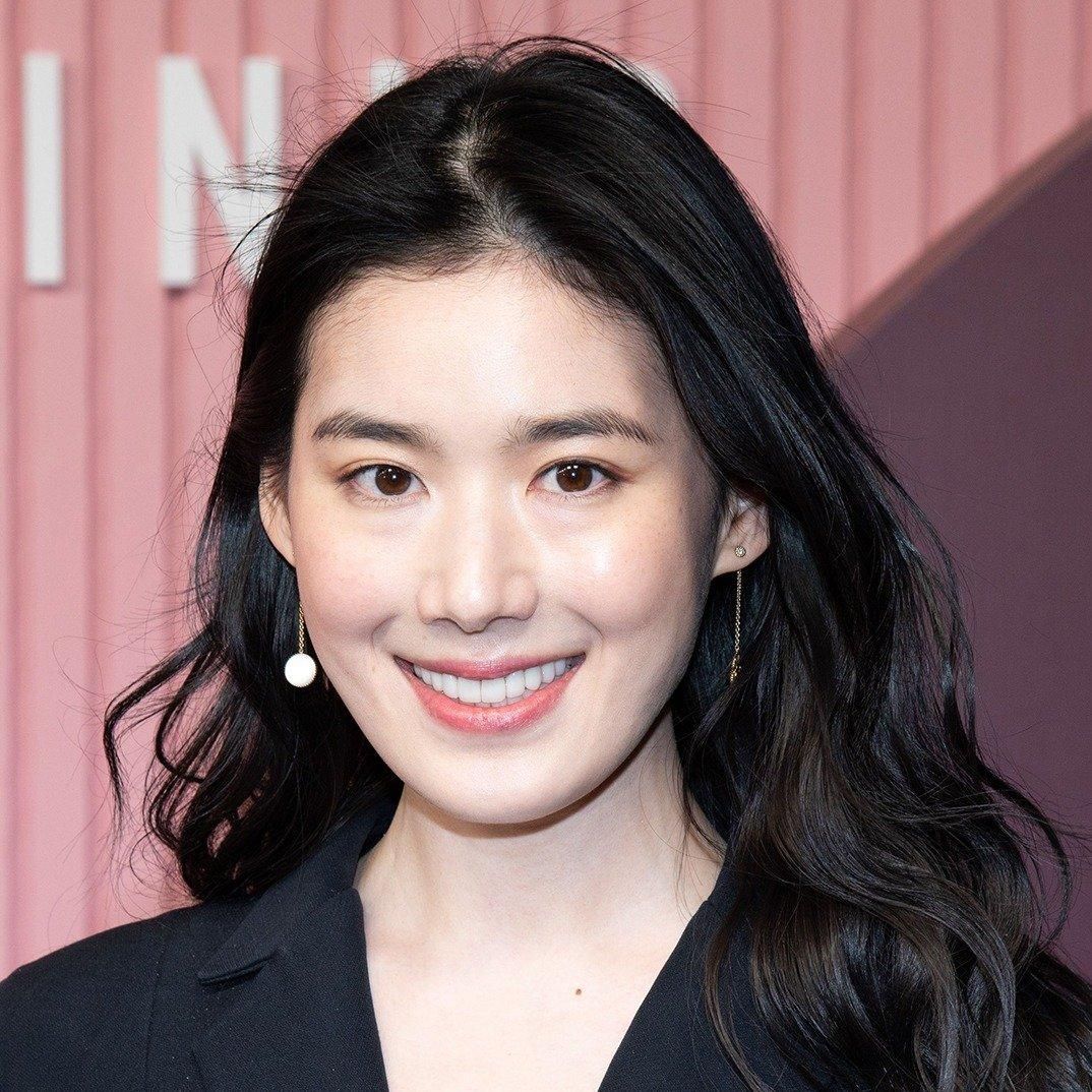 Watch Anna • Season 1 Full Episodes Online - Plex