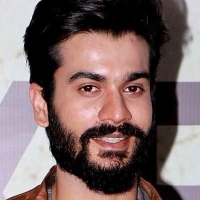 Watch Mili (2022) Full Movie Online - Plex