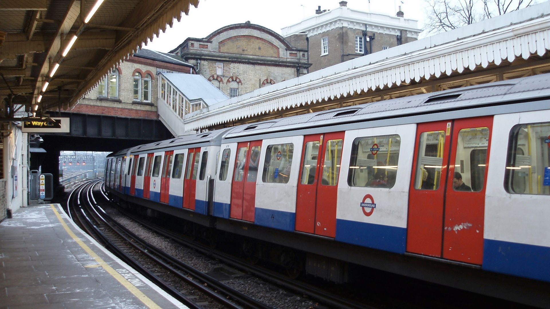 Watch e2 Transport • Season 1 Full Episodes Online - Plex