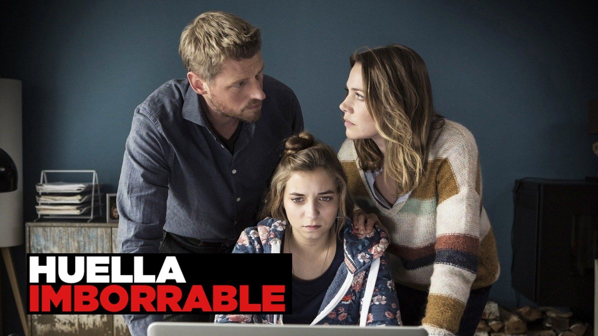 Naked: The Net Never Forgets (2017) - Plex